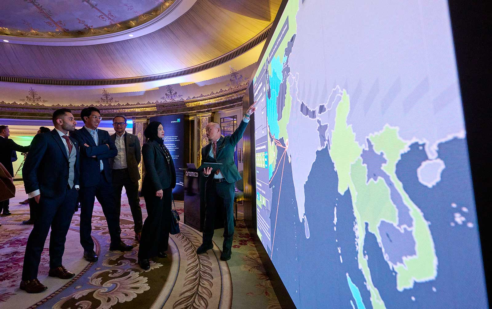 Aramco brings together customers and sector experts | Aramco Europe